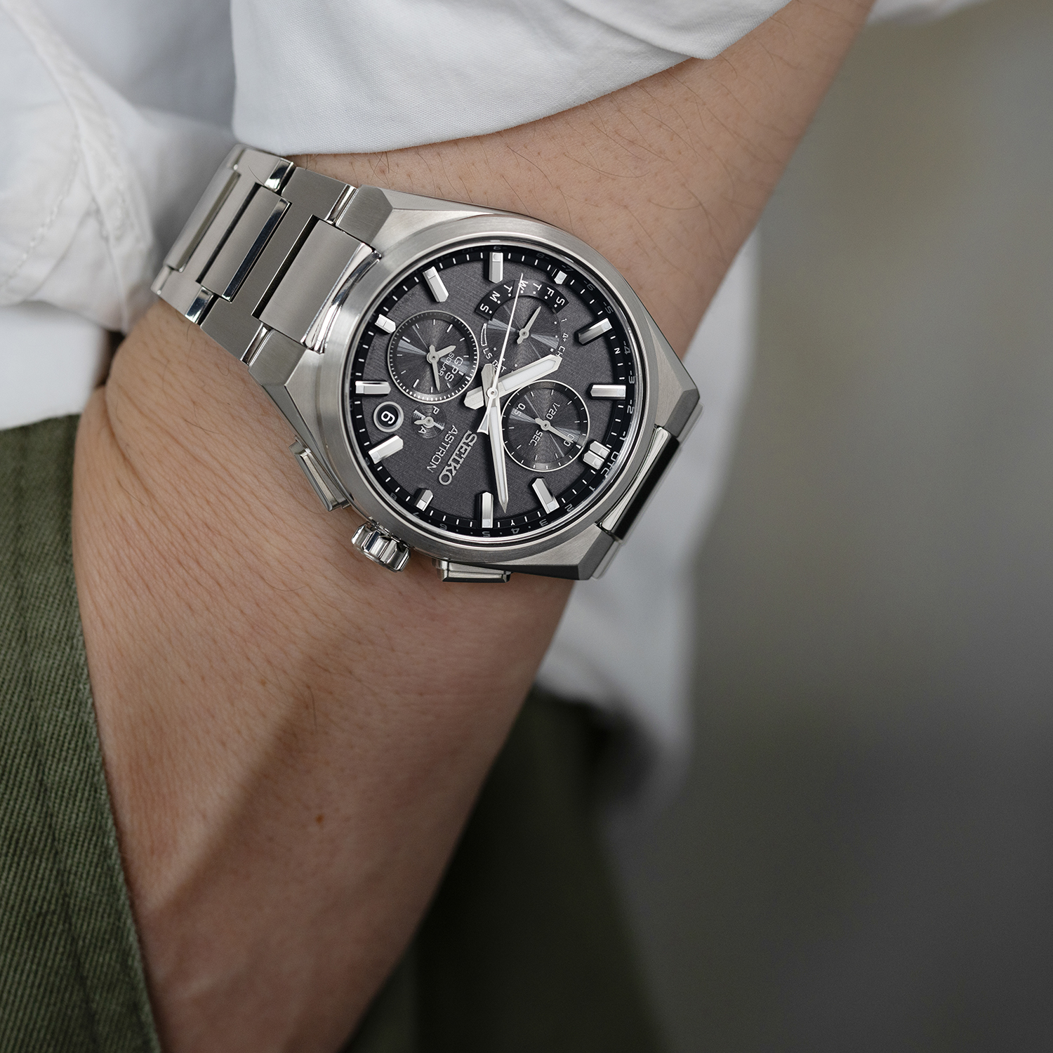 Seiko Astron GPS Solar 5X Dual-Time Chronograph in Celestial Grey ...